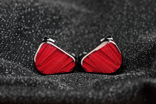 TRUTHEAR x Crinacle ZERO:RED | IEM 2DD (10 mm + 7,8 mm)